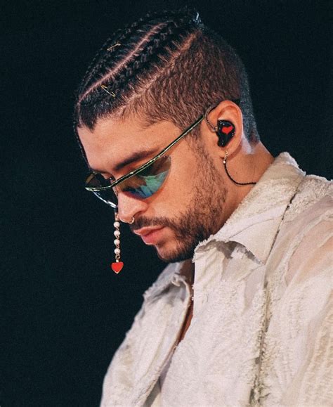 Background Bad Bunny Wallpaper Enwallpaper