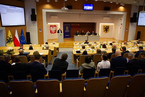 I sesja Sejmiku Województwa Pomorskiego TRANSMISJA OD GODZ 14 00