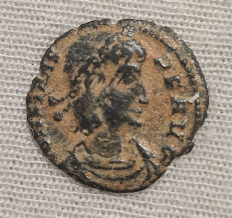 Need Help To ID This Roman Coin Solved Numista