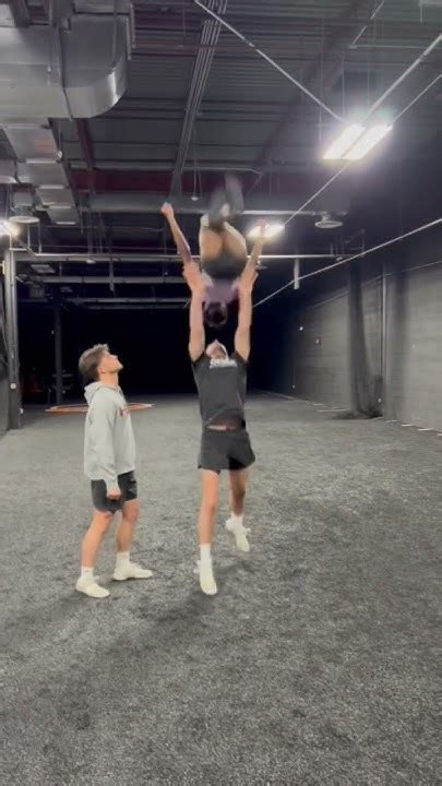 Coed Cheer Stunts Youtube