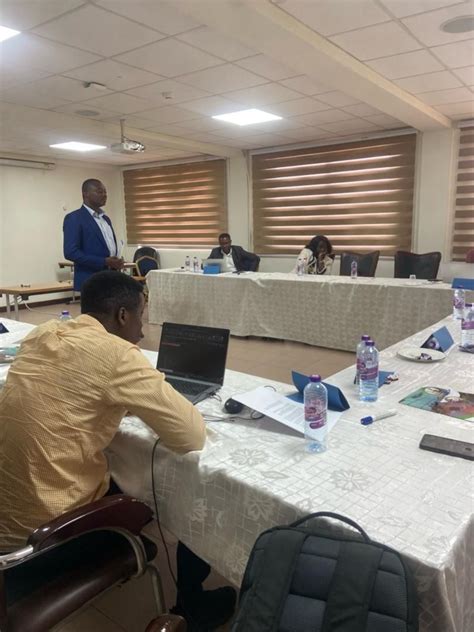 How Do You Evaluate Jobs And Create Reward Strategies In The Banking System What Is The Best