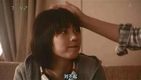 如何正確撫摸女生的頭頭？讓你征服情場的8種「摸頭技」 鍵盤大檸檬 Ettoday新聞雲