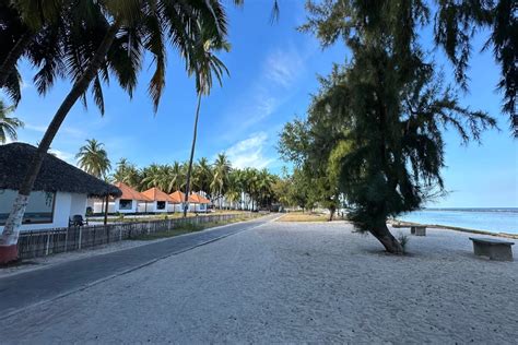 Top 5 Lakshadweep Resorts Luxury And Cultural Experiences
