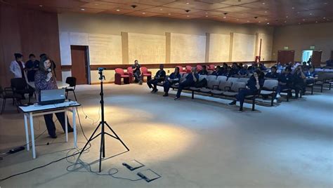Con más de 200 inscriptos inició el curso Buenas Prácticas en Cuidados