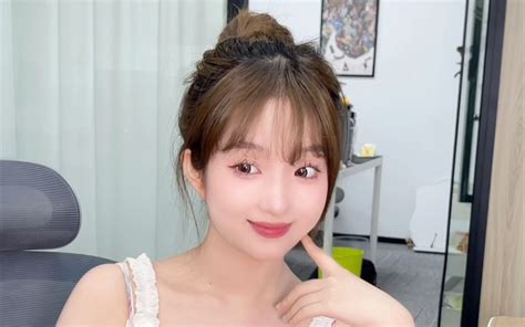 迟到的不是我静静香，是六点半起床~ 静静香 静静香 哔哩哔哩视频