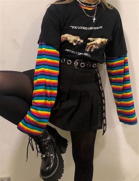 Pin By Se7en On ꠸ᦔꫀꪖꪶ ꪮꪊꪻᠻ꠸ꪻᦓ Aesthetic Clothes Cool Outfits Edgy