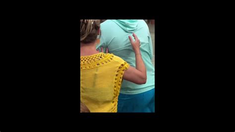 Florida Beachgoer Wrangles Shark Caught On Fishing Rod Video Fox