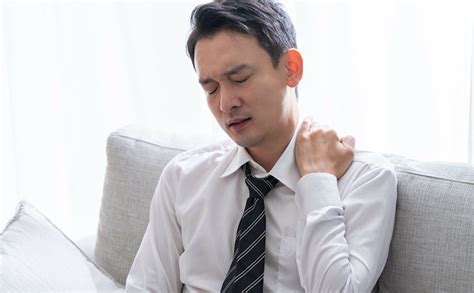 寝ても疲れが取れない、40代からの男性の疲れの原因4つを専門家が解説 Puravida