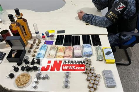 Força Tática Da Polícia Militar Desarticula Ponto De Venda De Drogas