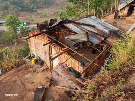 ကျိုင်းတုံမြို့နယ်တွင် လေဘေးသင့် အိမ်ထောင်စုများအား ထောက်ပံ့ Information And Public Relations