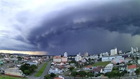 Risco De Chuva Forte Em Todas As Regiões Do Brasil Itiruçu Online