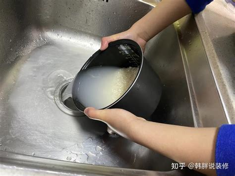 厨房的淘米水千万别倒掉原来它有这么多功能真是长见识了 知乎