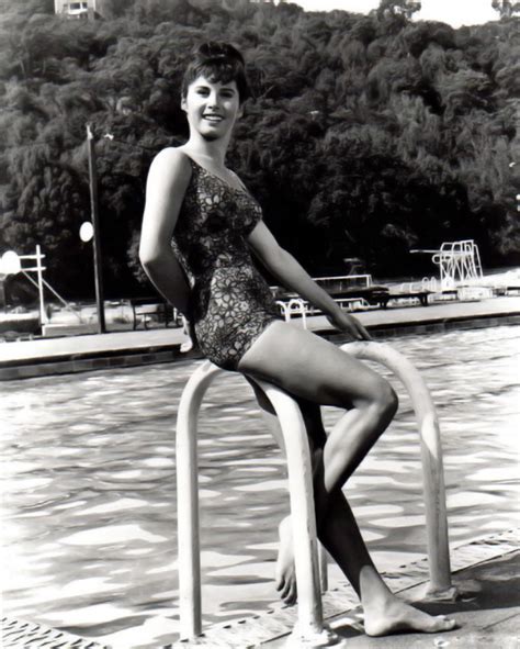 Stefanie Powerss Feet