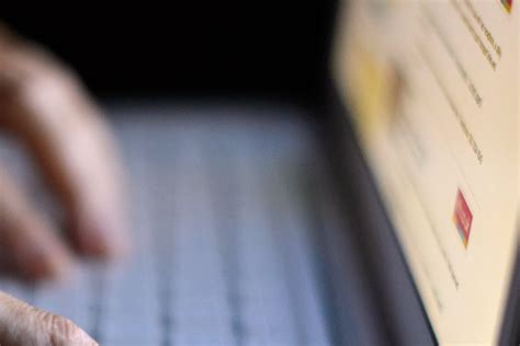 Biggest Ever Uk Fraud Sting Busts Phone Number Spoofing Scammers Who