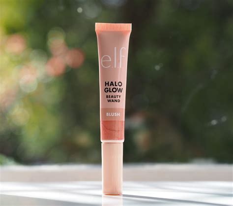 Elf Halo Glow Blush نقد و بررسی Ad لیفت نخ میکاپ