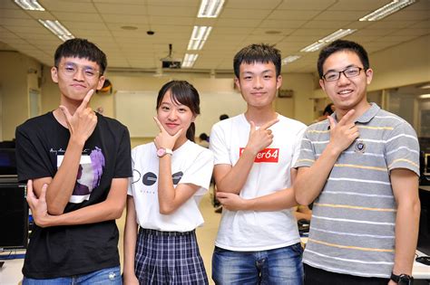 海外交換加實習 清華電資院學士班暑假好充實【20180726秘書處】 首頁故事國立清華大學