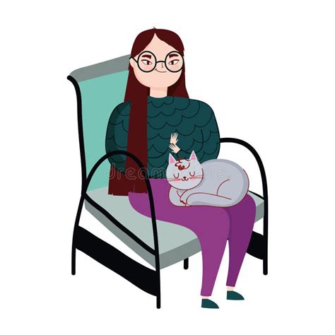 Jeune Femme Assise Sur La Chaise Avec La Bande Dessinée De Chat
