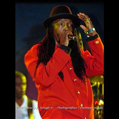 Jamaica 50 Mackie Conscious Amazonfr Téléchargement De Musique