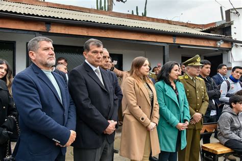 Doctor Valdés creó estatua en honor a carabinera asesinada