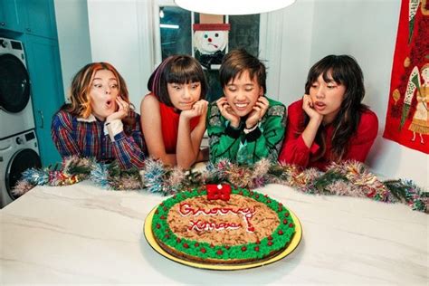 Too Many Things Neue Single Von The Linda Lindas