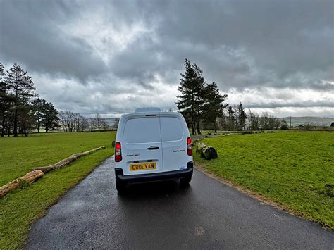 Citroen Berlingo 1 5 Blue Hdi 100 Enterprise Coolvan