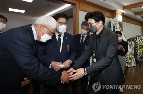한동훈 법무부장관 대구 방화사건 피해자 합동분향소 조문 연합뉴스