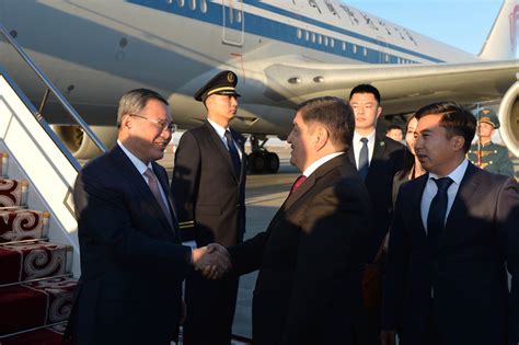 Кытайдын Мамлекеттик Кеңешинин премьери Ли Цян Бишкекке келди 7 канал Жаңылыктар Кыргызстан