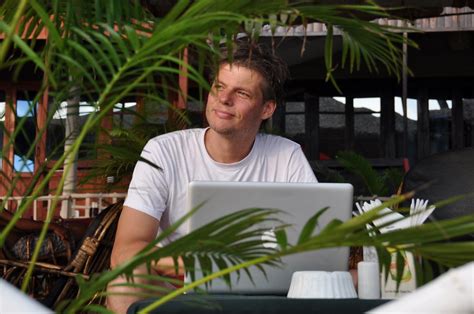 About Douwe Osinga