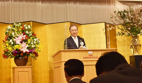 富山信金、120周年式典を開催 金融機関トップら260人出席 ニッキンonline