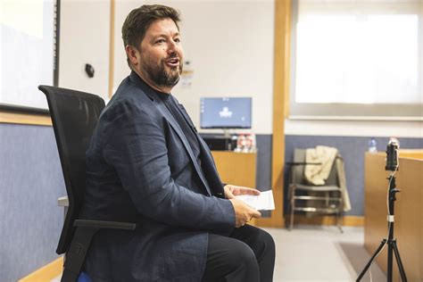 Tenemos Una Obligación ética De Usar La Tecnología A Favor De La