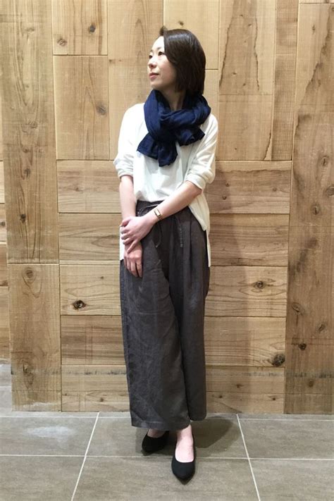 女性らしい都会的なコーディネート スタイリング事例集｜muji 無印良品 ファッション ファッションアイデア 無印 コーデ