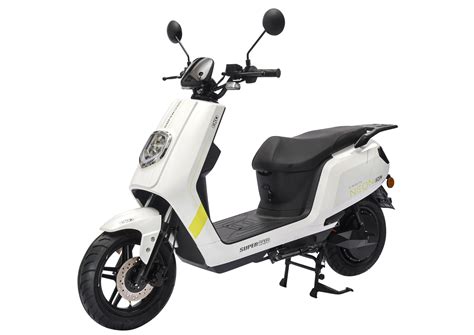 Wuxi Yologo 2000W Niu Moped Style Electric Bike Electric Motorcycle