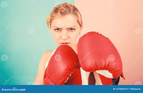 I Am Gonna Kick You Off Confident In Her Boxing Skill Boxing Improve