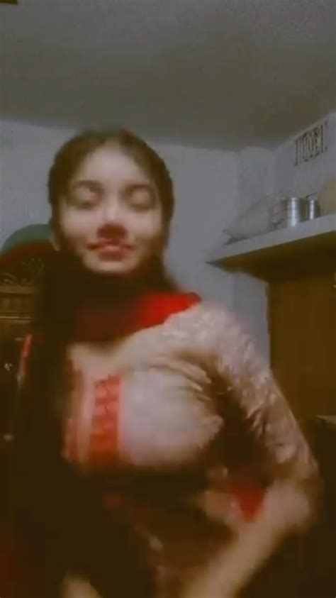 dilpreet kaur dilpreet kaur766 instagram photos and videos