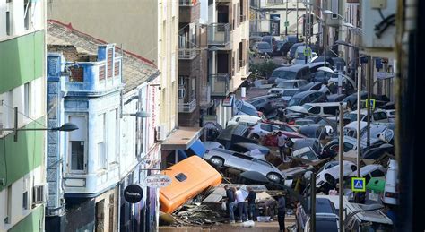 Valencia Alluvione Oggi Almeno 95 Morti E Decine Di Dispersi Il