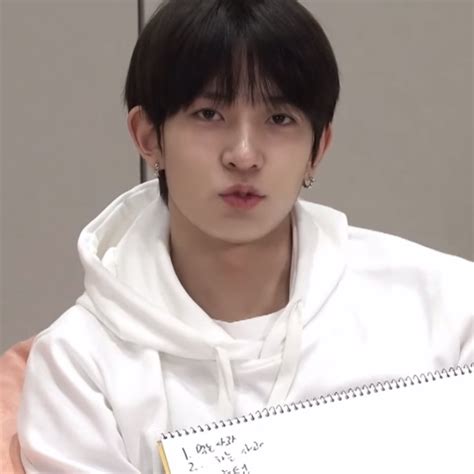 세라 • ᴇɴ ⁷ On Twitter 🥺🤍 Ebwt6bw26v Twitter