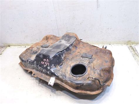 ZBIORNIK BAK PALIWA MITSUBISHI LANCER VIII 1 8 16V Shrot Pl
