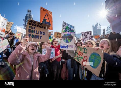 Youth Strike 4 Climate Thousands Of Pupils And Students Walk Out From