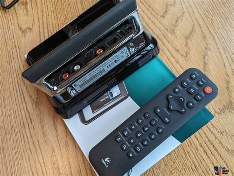 Logitech Squeezebox Touch Music Streamer Photo 4686061 Us Audio Mart