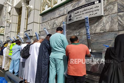 Suhu di Makkah dan Madinah Diperkirakan Mencapai 43 Derajat Celsius ...