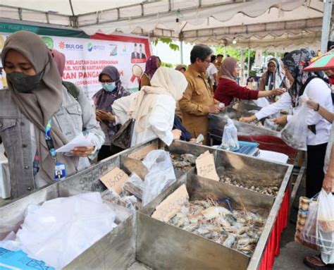 Bupati Kukar Turut Ramaikan Gerakan Pangan Murah Se Indonesia Mediasiutama