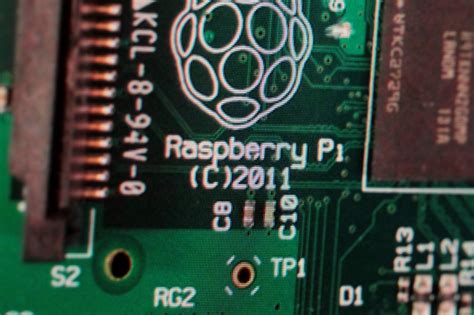 Raspberry Pi Now Includes Mathematica And Wolfram Language For Free The Verge