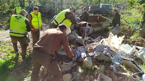 25 тона отпадъци изчистиха служители на ДГС Варна и район Аспарухово към община Варна както и