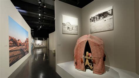 Saudi Exhibition With 7000 Year Old Artifacts Sets Sail To Paris