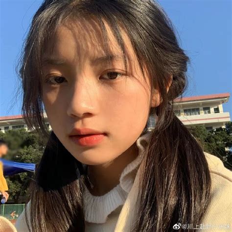 Ghim C A Xxxfvz Tr N Fv D P