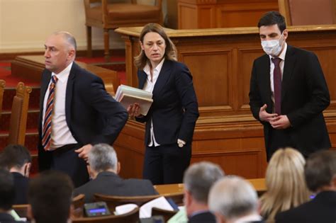 Ставката от 9 ДДС за ресторантьори и хотелиери до 31 декември 2022 г