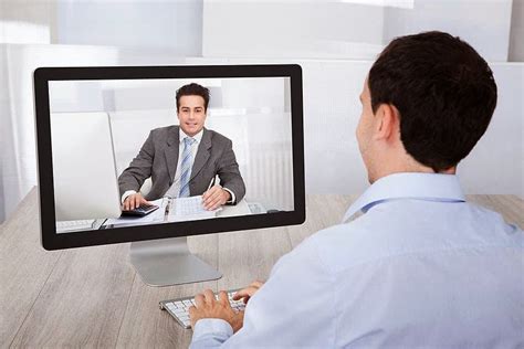 Atenção Conheça dicas para se sair bem em entrevistas de emprego on line