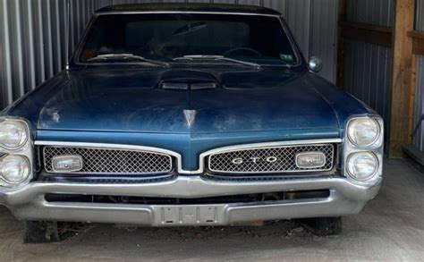 Parked For 45 Years 1967 Pontiac GTO Barn Finds