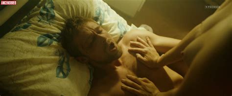 Naked Mariya Kulik In Survival Game