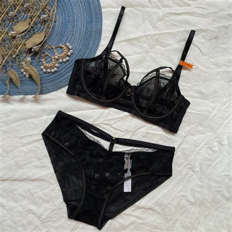 Fengqque Womens French Sexy Gathering Large Size Bra Set Ultra Thin